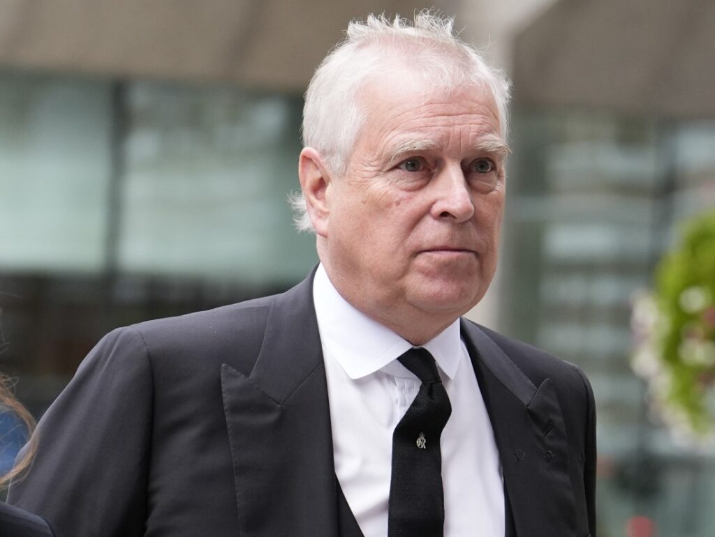 Prince Andrew spends his days playing ‘Call of Duty’ & watching golf