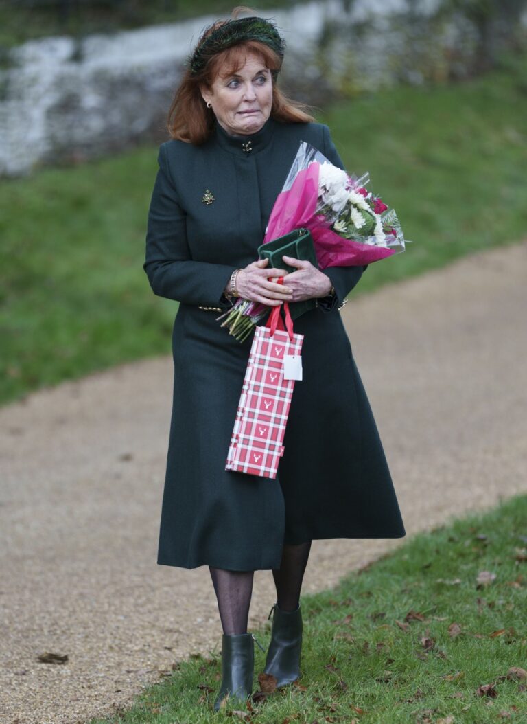 Royalist: Sarah Ferguson is ‘in talks with a ghostwriter to pen a memoir’