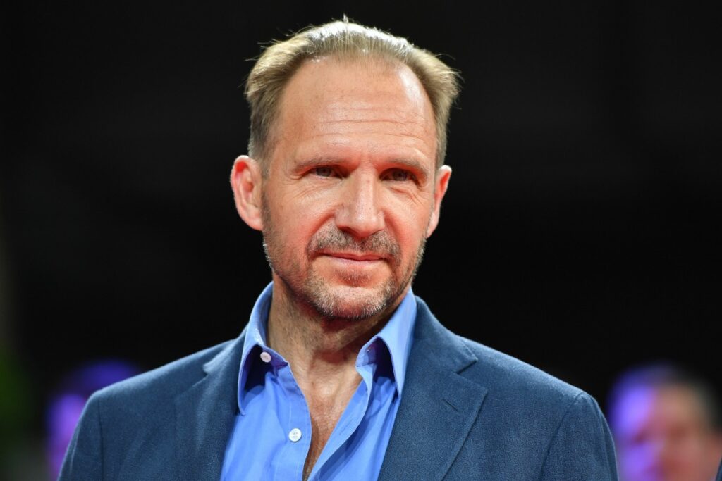 Ralph Fiennes: Putting blue cheese in a martini is ‘gross’ & ‘blasphemy’